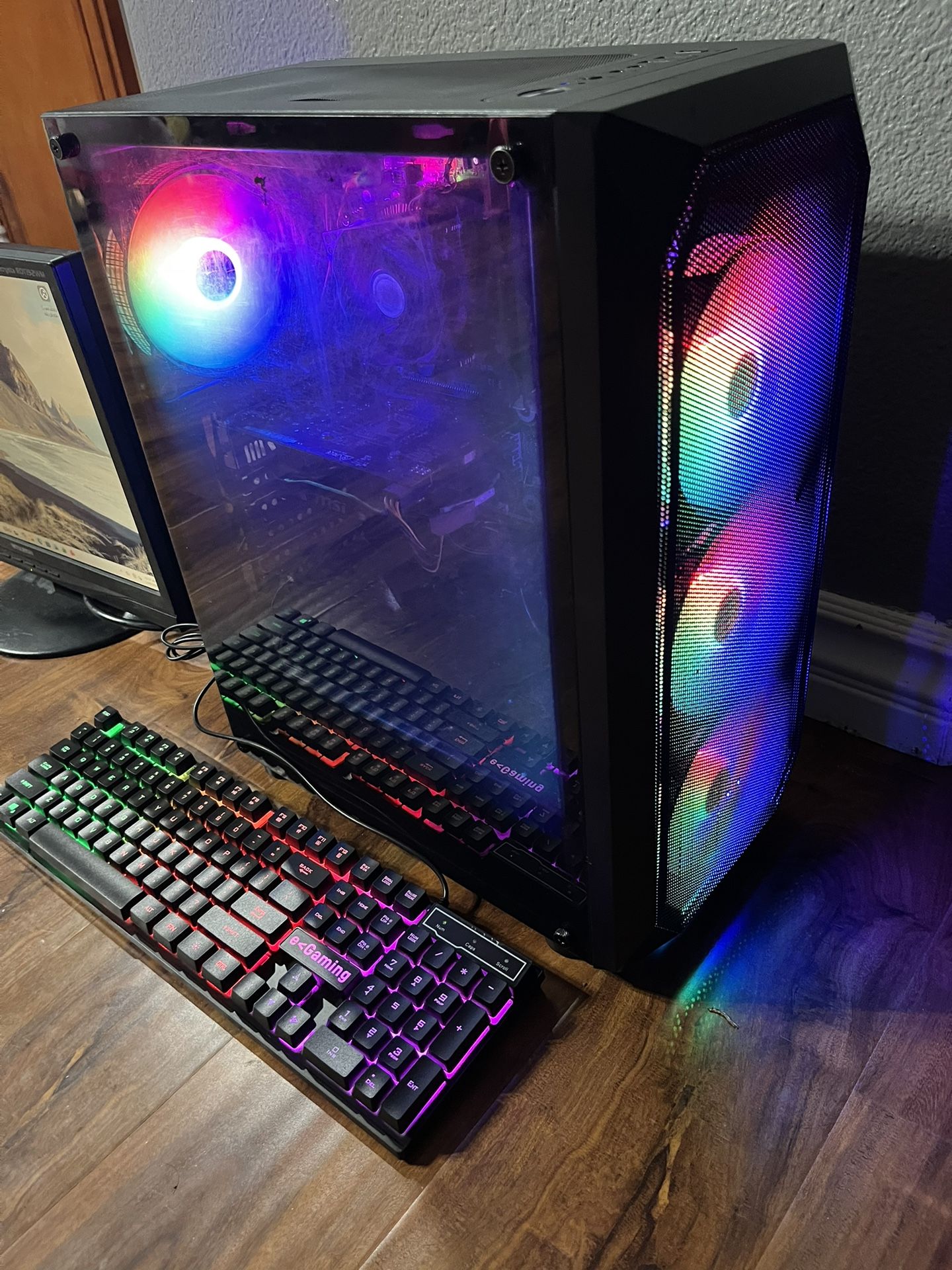 I7 Gtx Gaming Computer Tower Pc With Keyboard for Sale in San ...