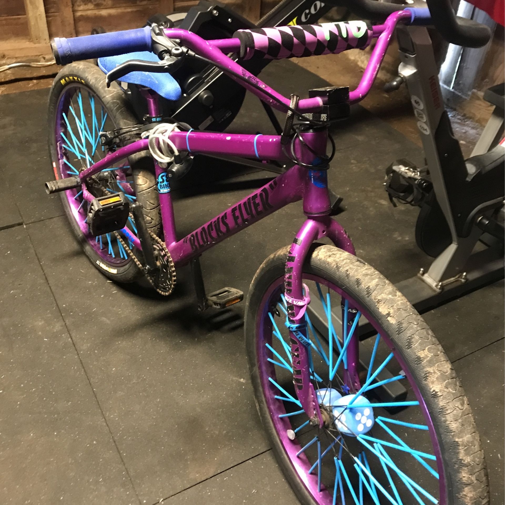 Blocks Flyer Purple And Blue I Will Do Trades for Sale in Escalon, CA ...