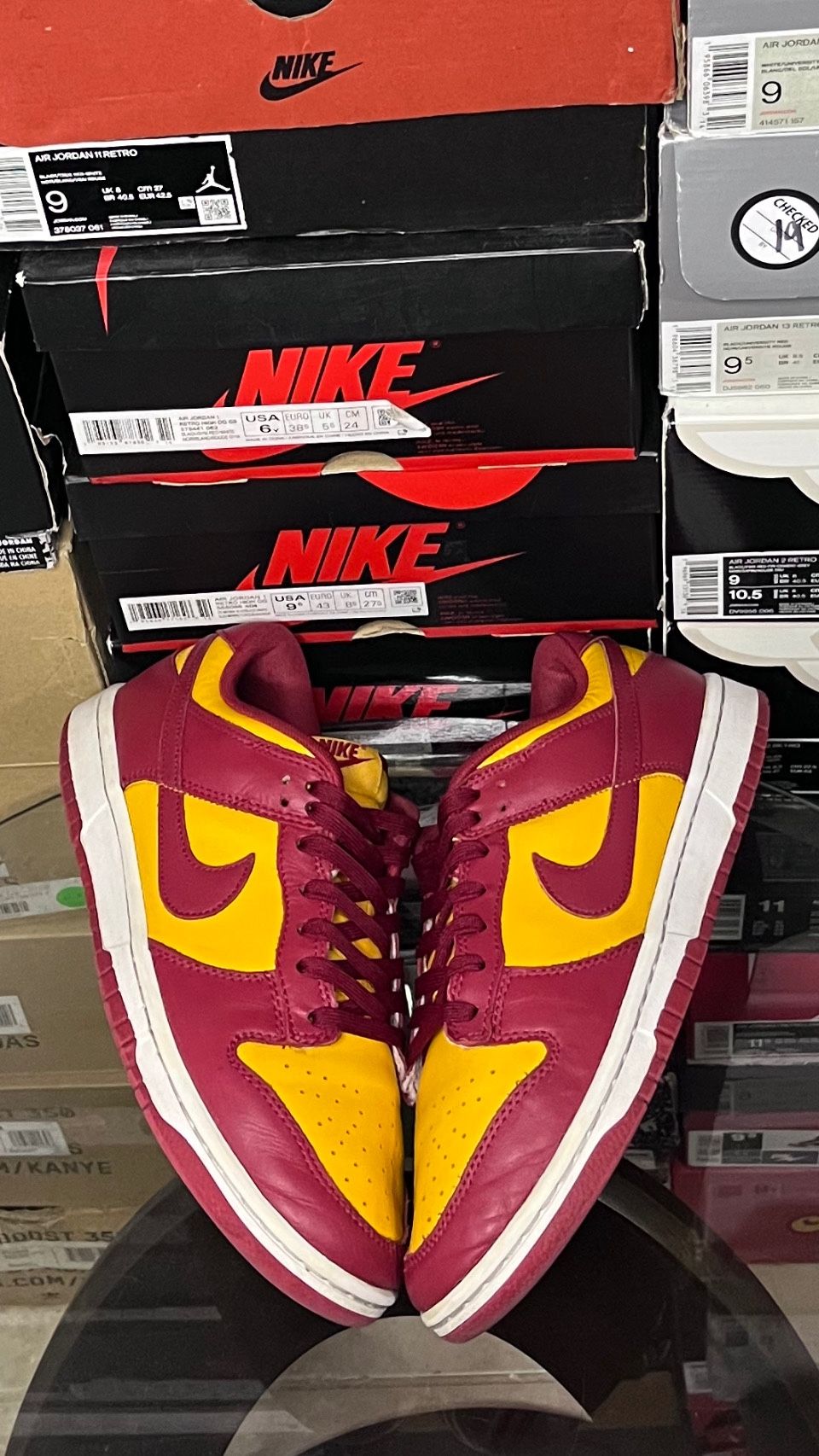 nike dunk low usc for Sale in Miramar, FL - OfferUp