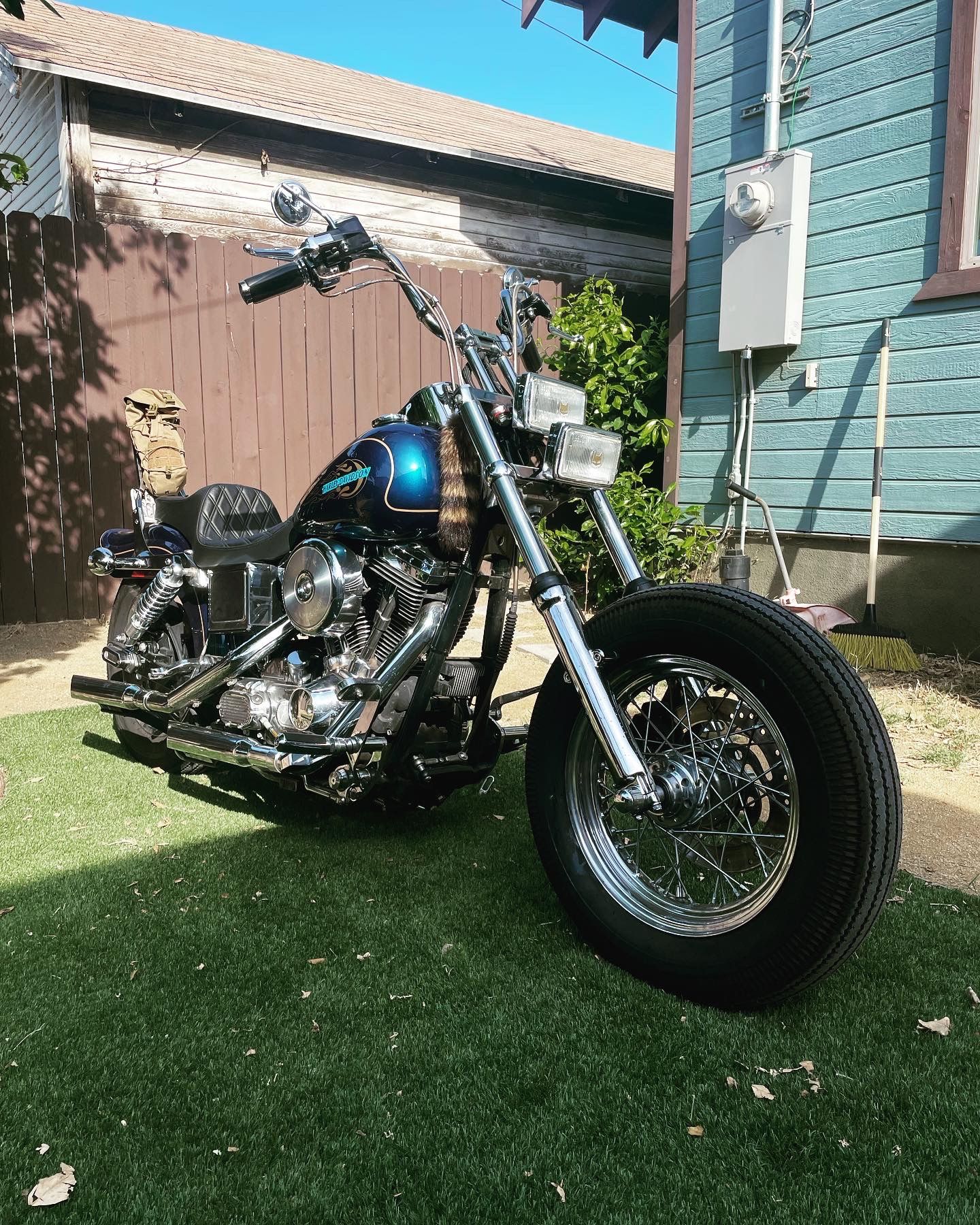 Shinko 270 Classic Motorcycle Tires for Sale in Los Angeles, CA - OfferUp