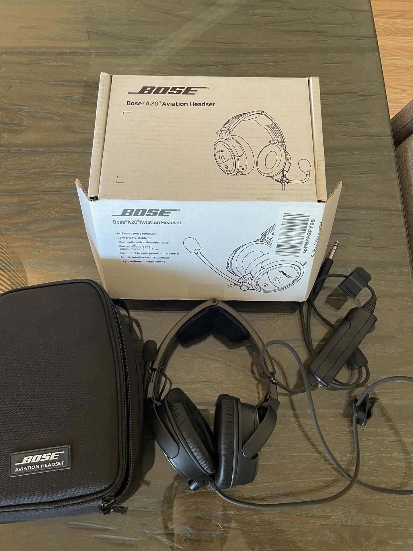 Bose A20 Aviation Headset With Duel Cable And Bluetooth for Sale in La ...