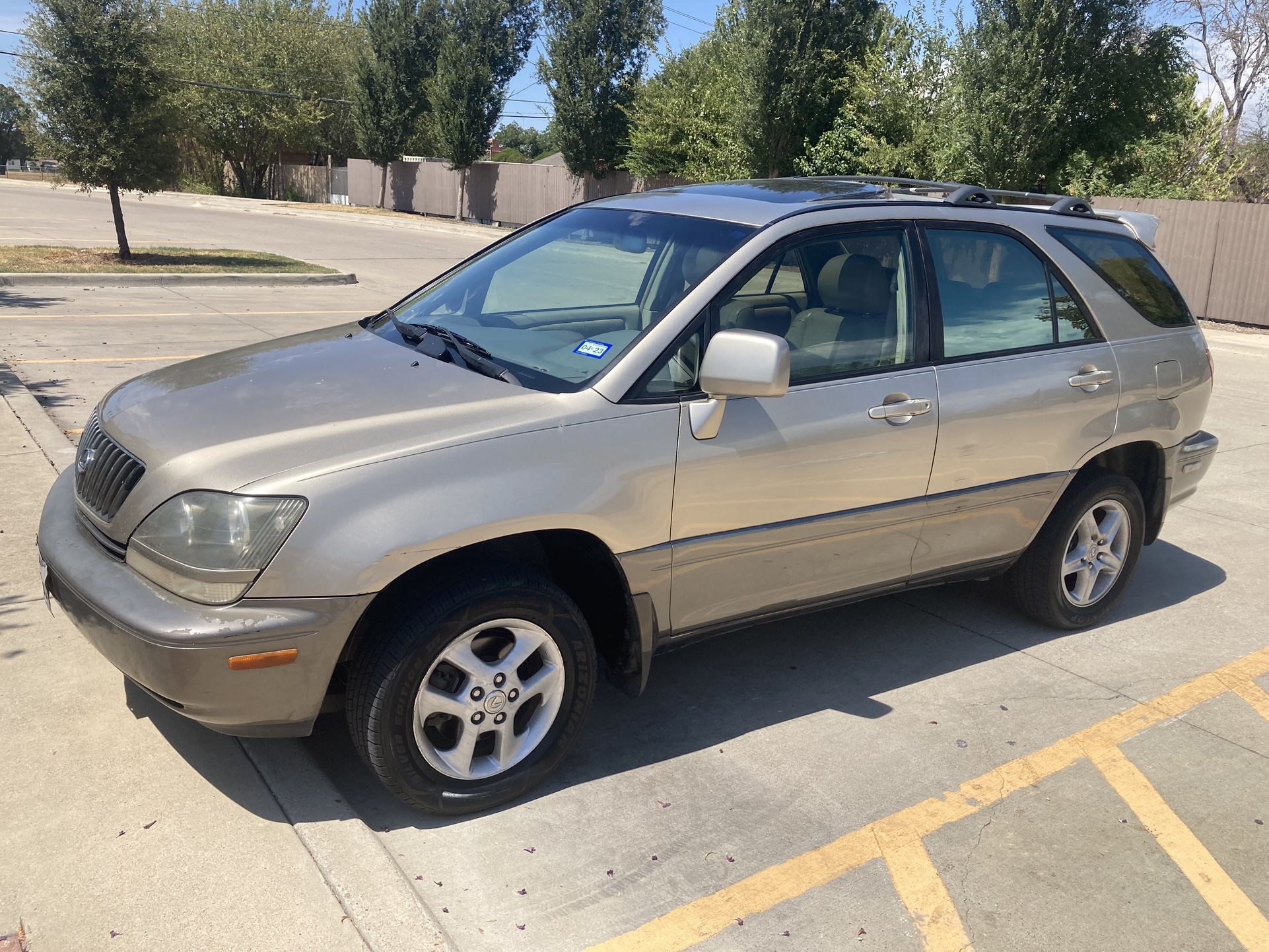 2000 Lexus Rx 300 for Sale in Fort Worth, TX - OfferUp