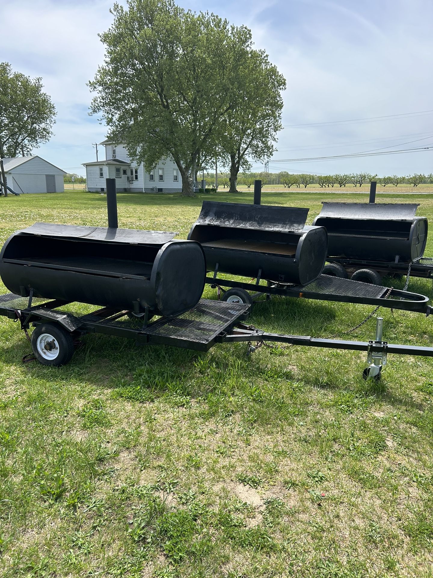 Bbq Grill on trailer for Sale in Glassboro, NJ - OfferUp