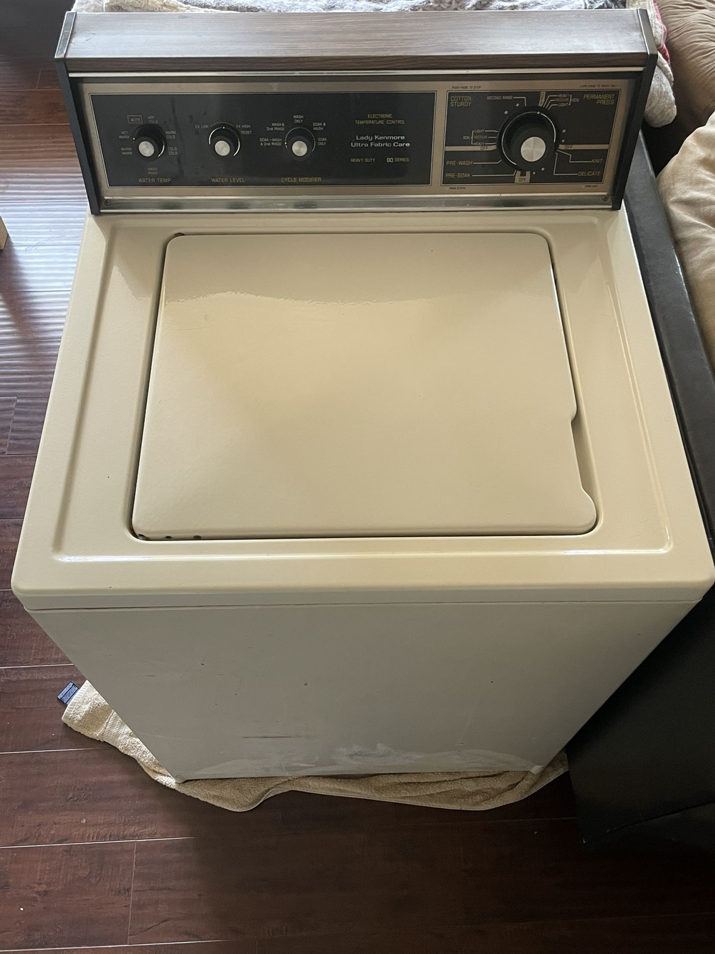 Mechanical Washing Machine (free) for Sale in Windsor Hills, CA - OfferUp