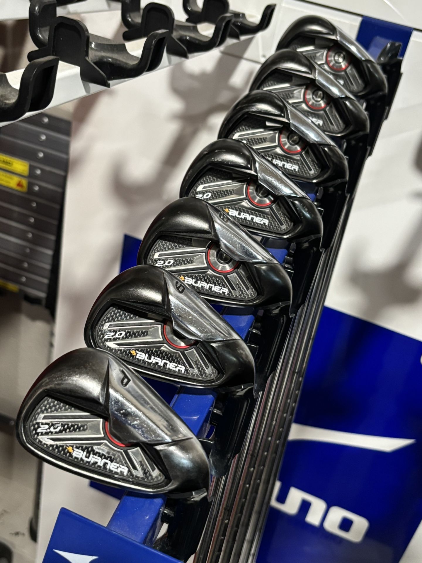 TaylorMade Burner 2.0 Golf Iron Set for Sale in Glendora, CA - OfferUp