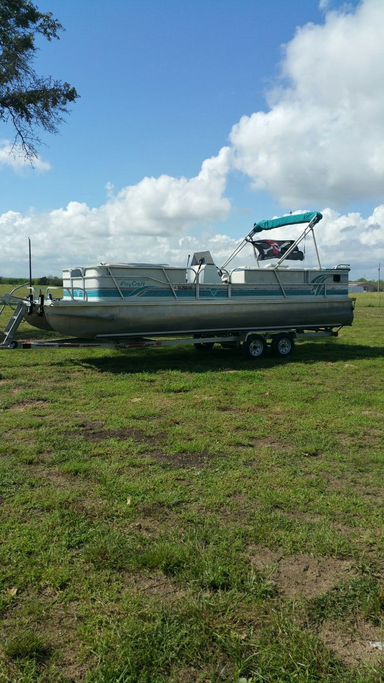 1994 Playcraft 20th Anniversay Pontoon Boat for Sale in Elmendorf, TX ...