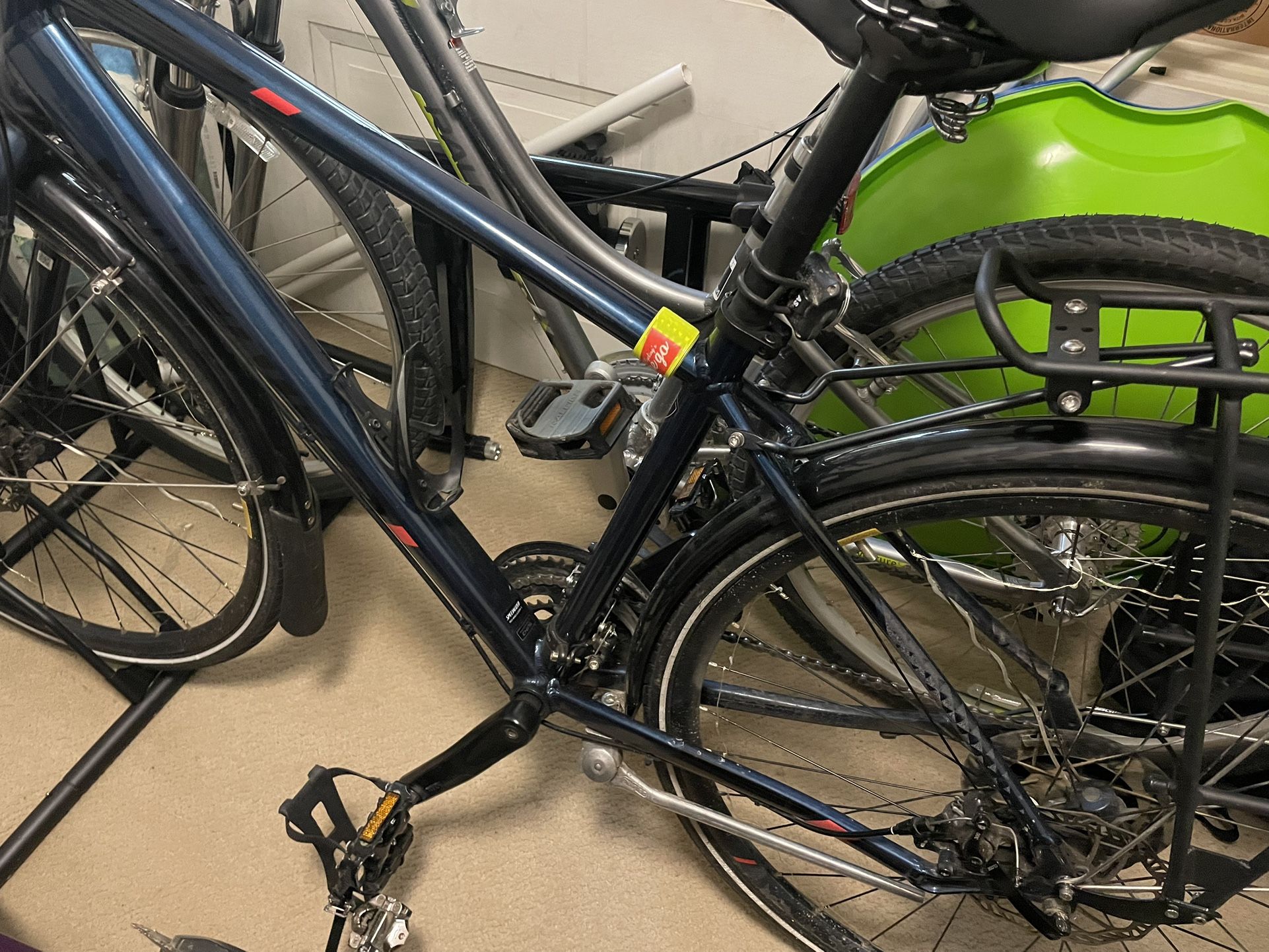 PENDING PICKUP: Specialized Sirrus Bike - Size S With Rack & Fenders ...