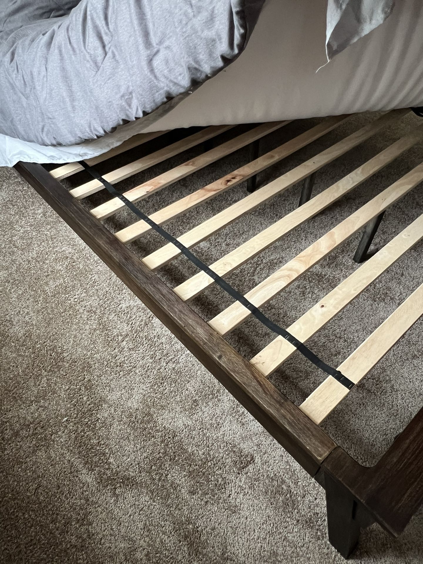 Kisper Queen Platform Bed for Sale in Richlands NC OfferUp