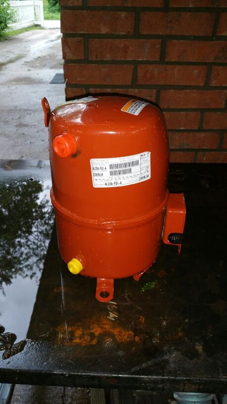 3 Ton R-22 Compressor. 208/230 volts 1 phase. Fits Trane/American ...