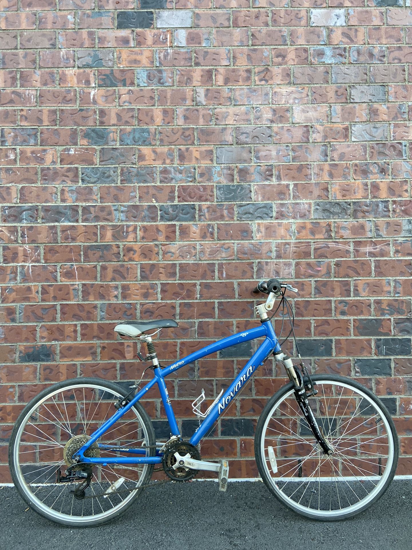 26" Bike Novara Metro Aluminium Front Suspension Bicycle For Sale ...