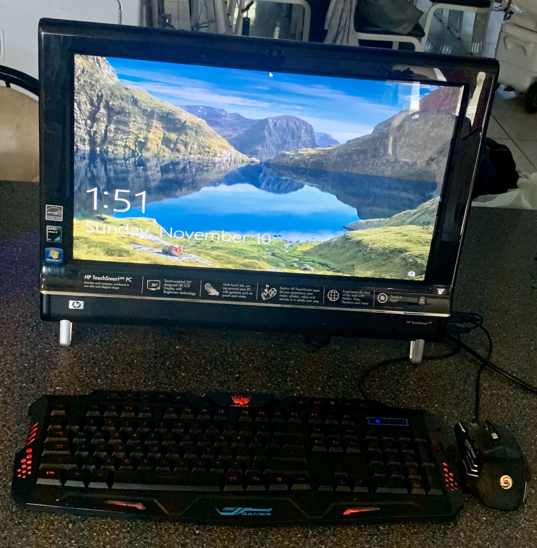 HP TouchSmart 300 Computer Updated to Windows 10 with Gaming Keyboard ...