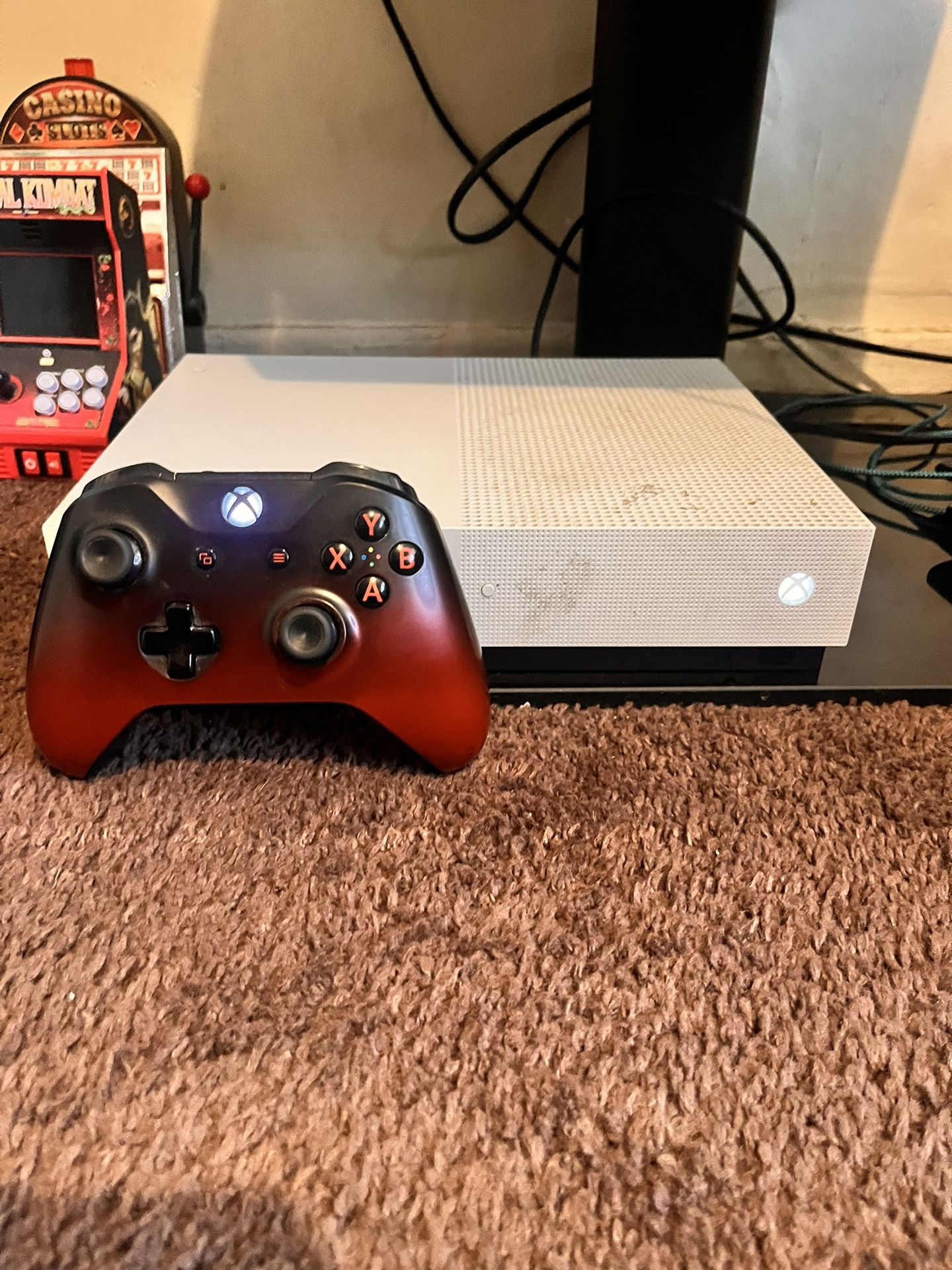 Xbox Series S (White) with Lava Color Scheme Xbox Controller for Sale ...