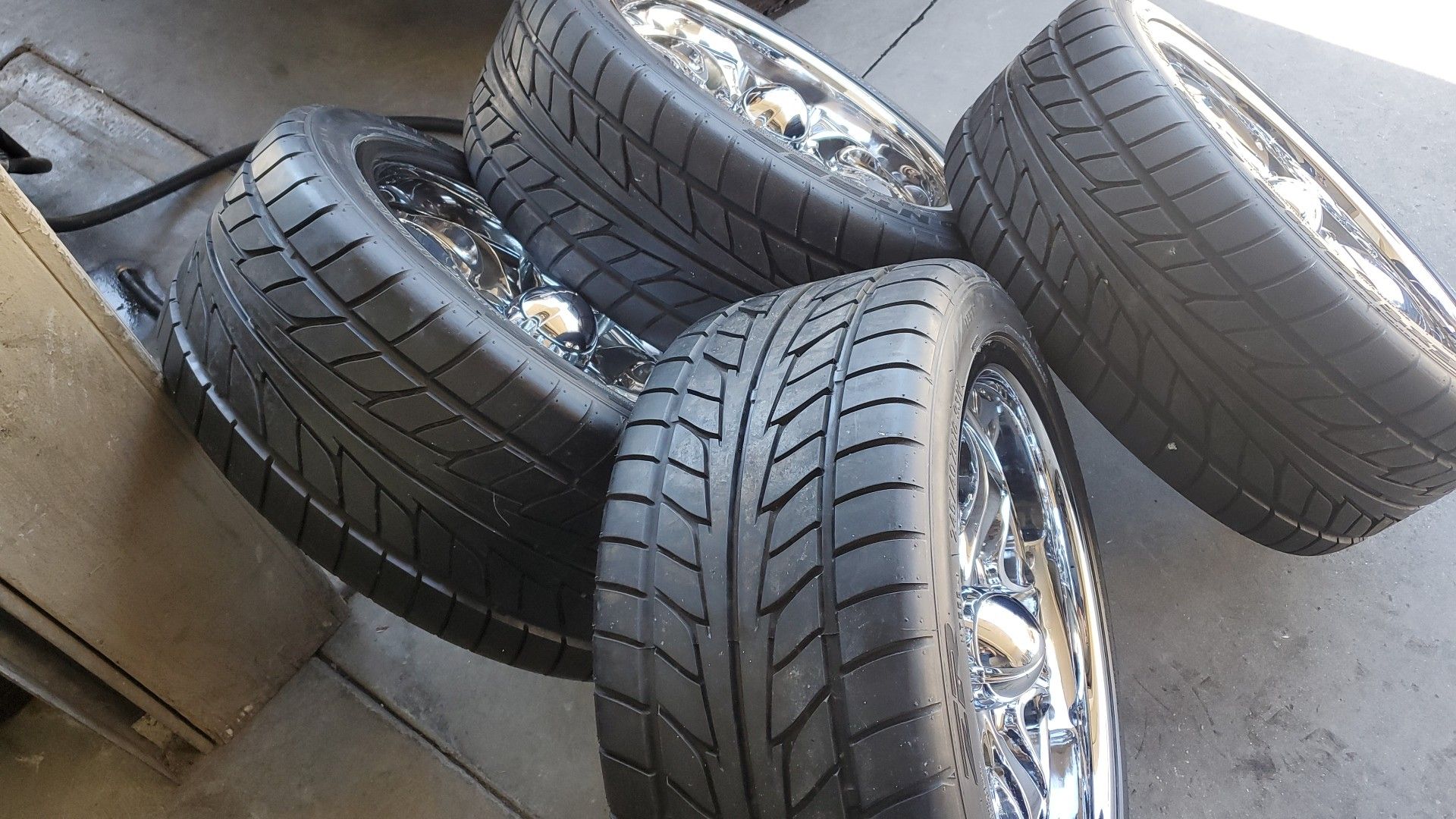 6 lug- 18 in. - Chevy Chrome 5 star rims for Sale in Pasadena, CA - OfferUp
