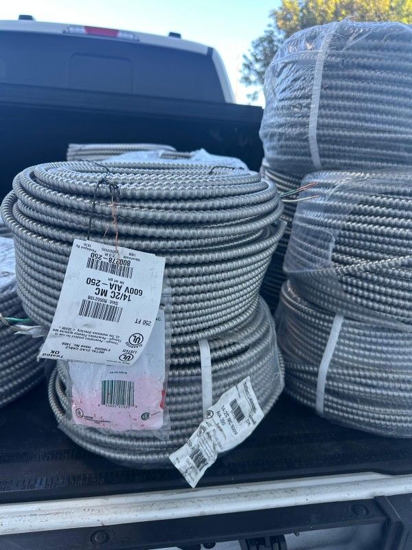 Cable MC 14/ 3 for Sale in Miami Gardens, FL - OfferUp