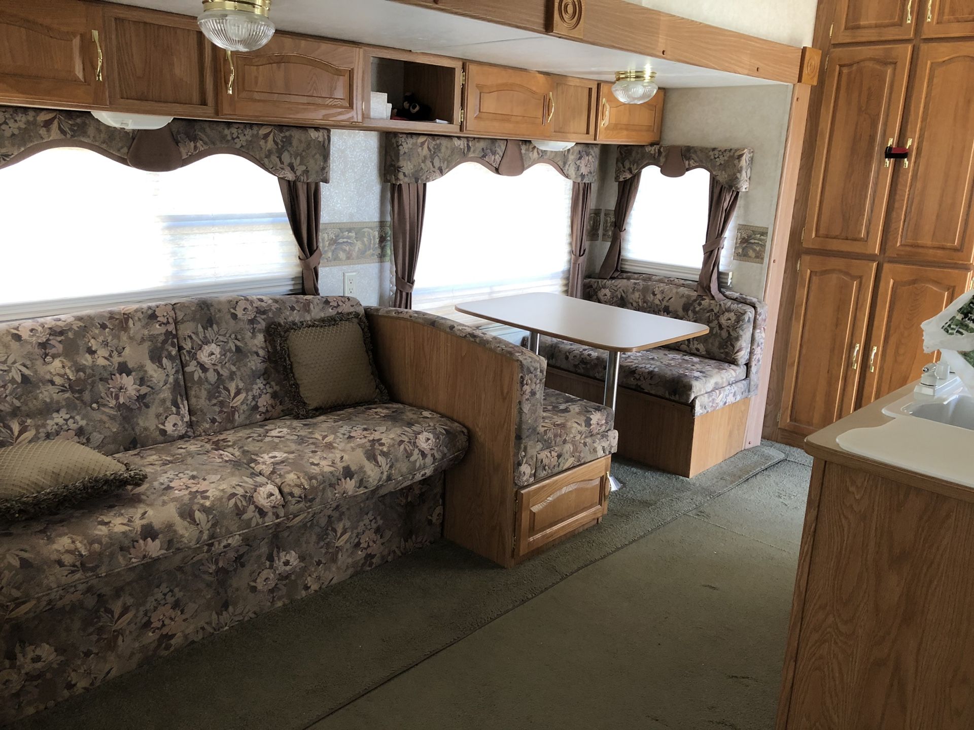 Keystone ,Sprinter, 5th wheel trailer for Sale in Santa Clarita, CA ...