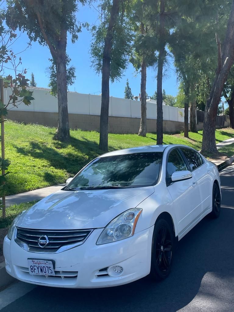 2011 Nissan Altima for Sale in Riverside, CA - OfferUp