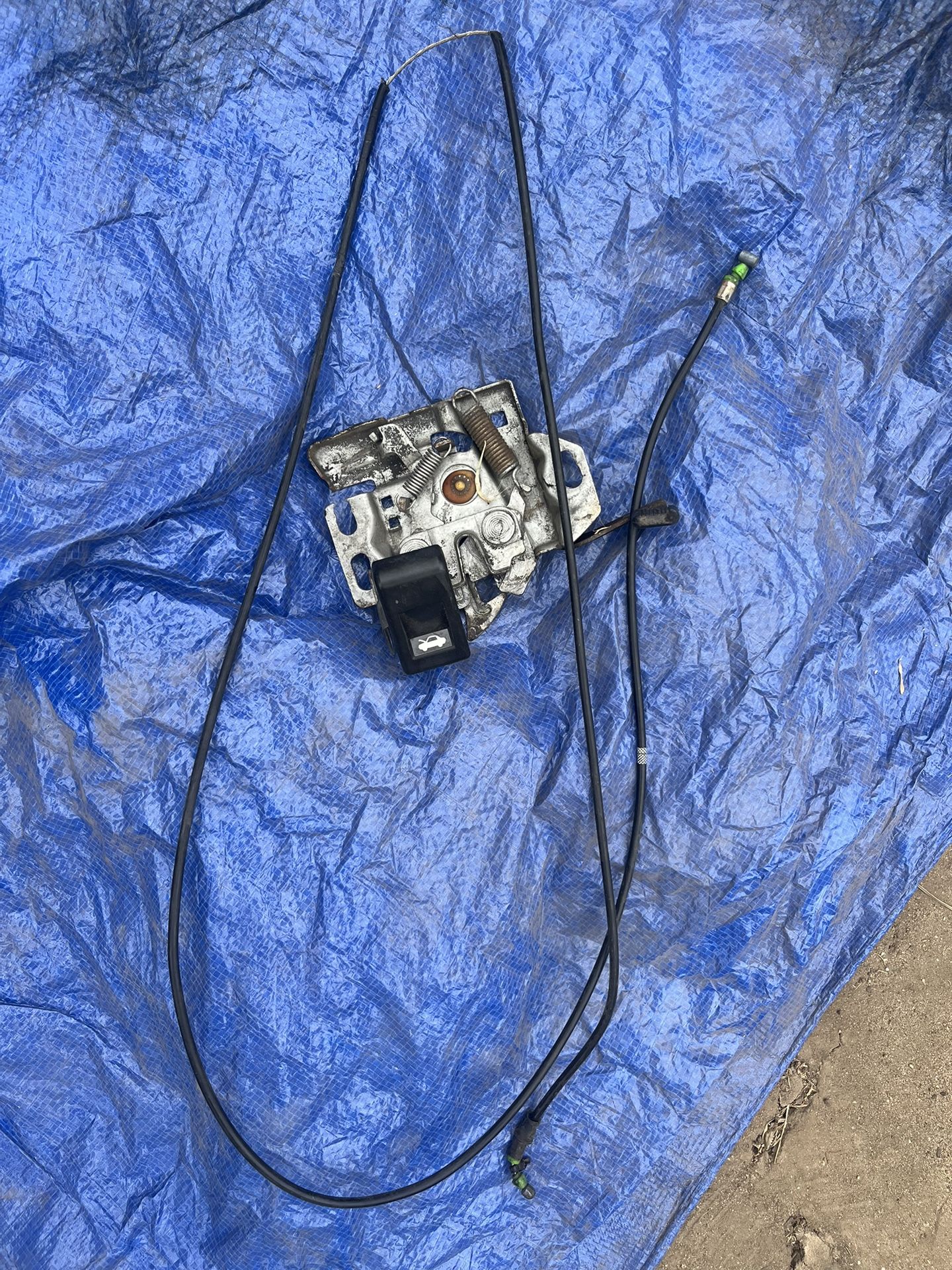 Integra Hood Latch for Sale in Westchester, CA - OfferUp
