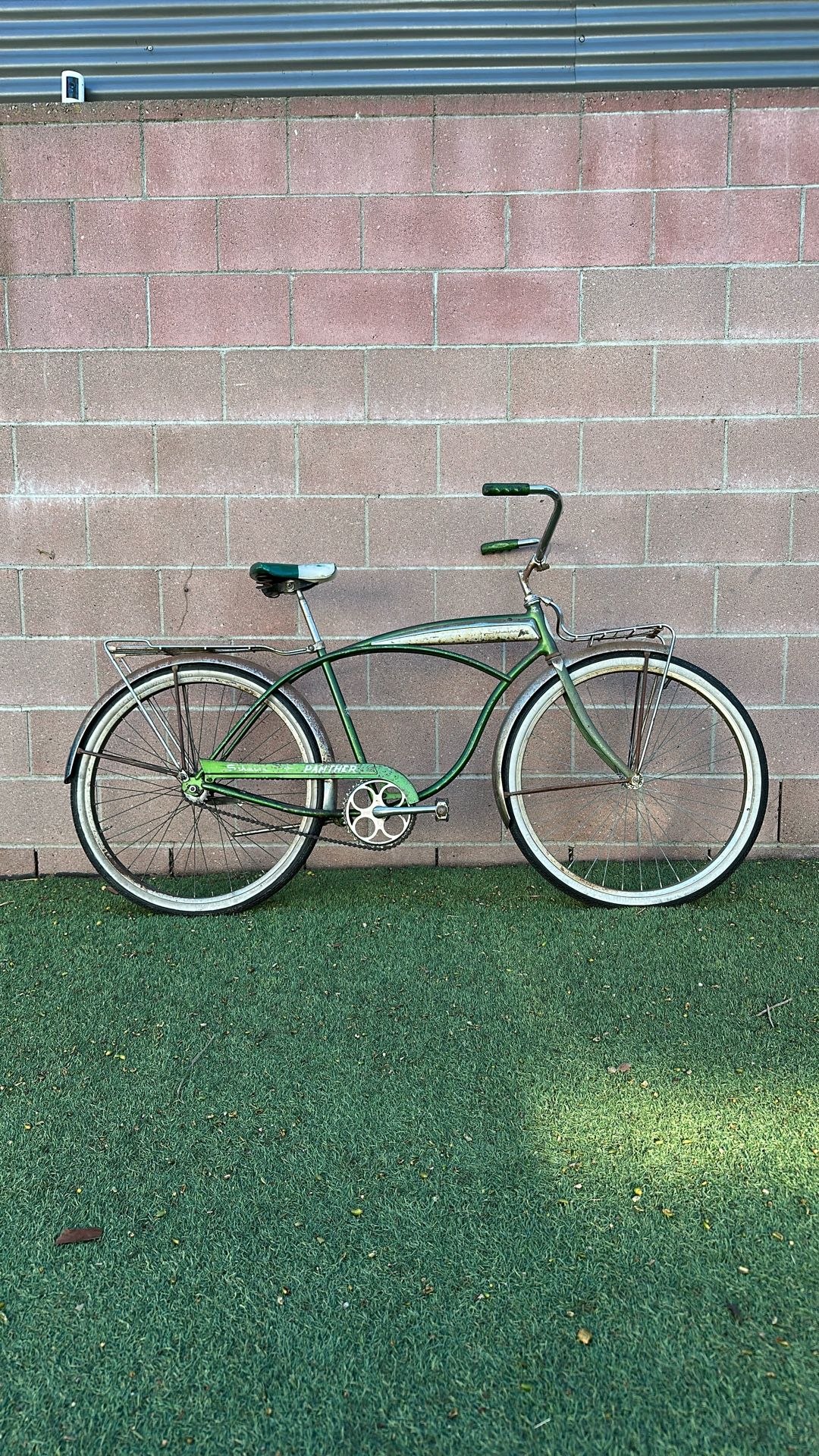 Schwinn Panther 1968 Campus Green for Sale in Playa Del Rey, CA - OfferUp