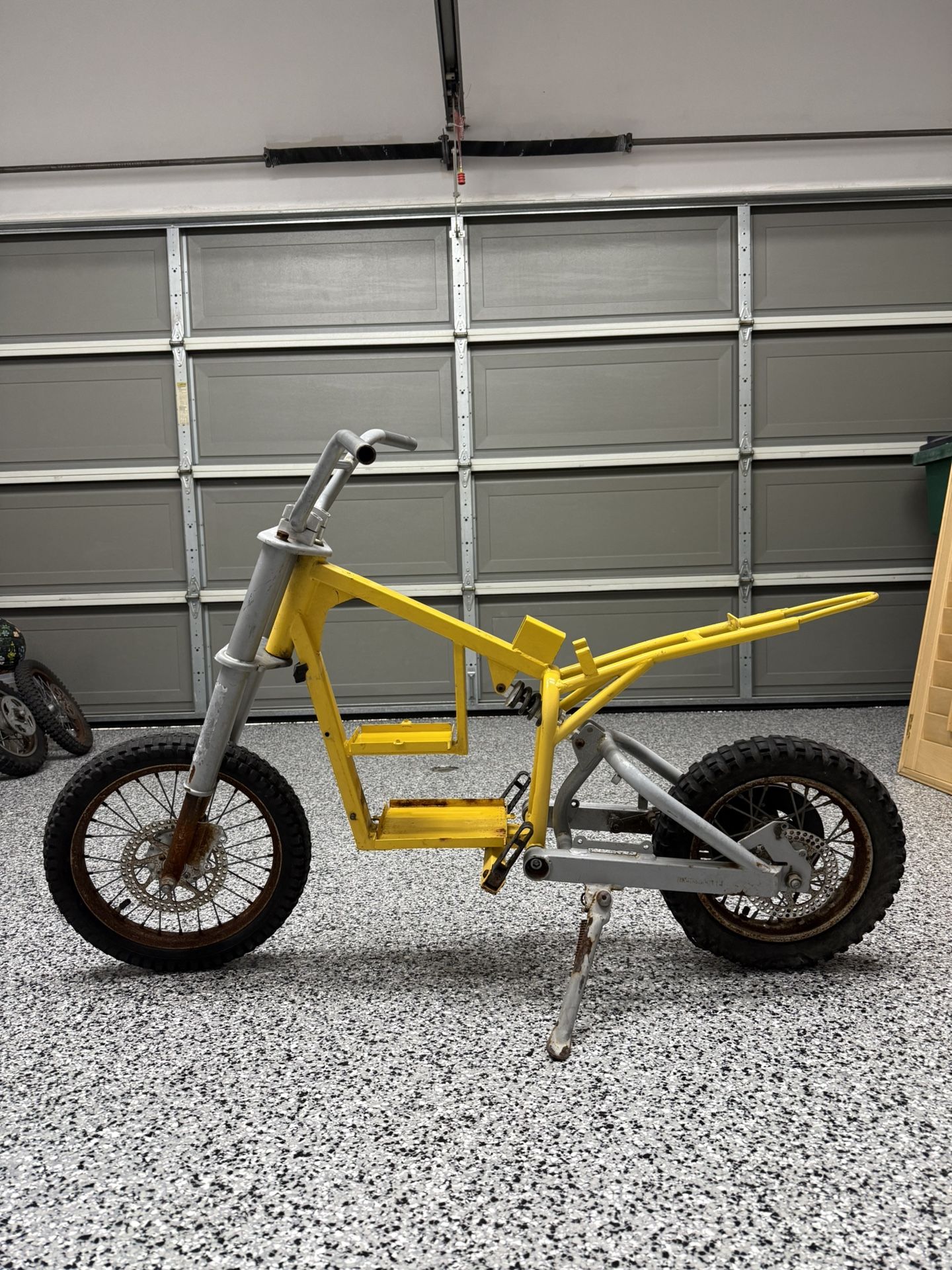 Rolling Mx650 Razor Frame for Sale in Ladera Ranch, CA - OfferUp