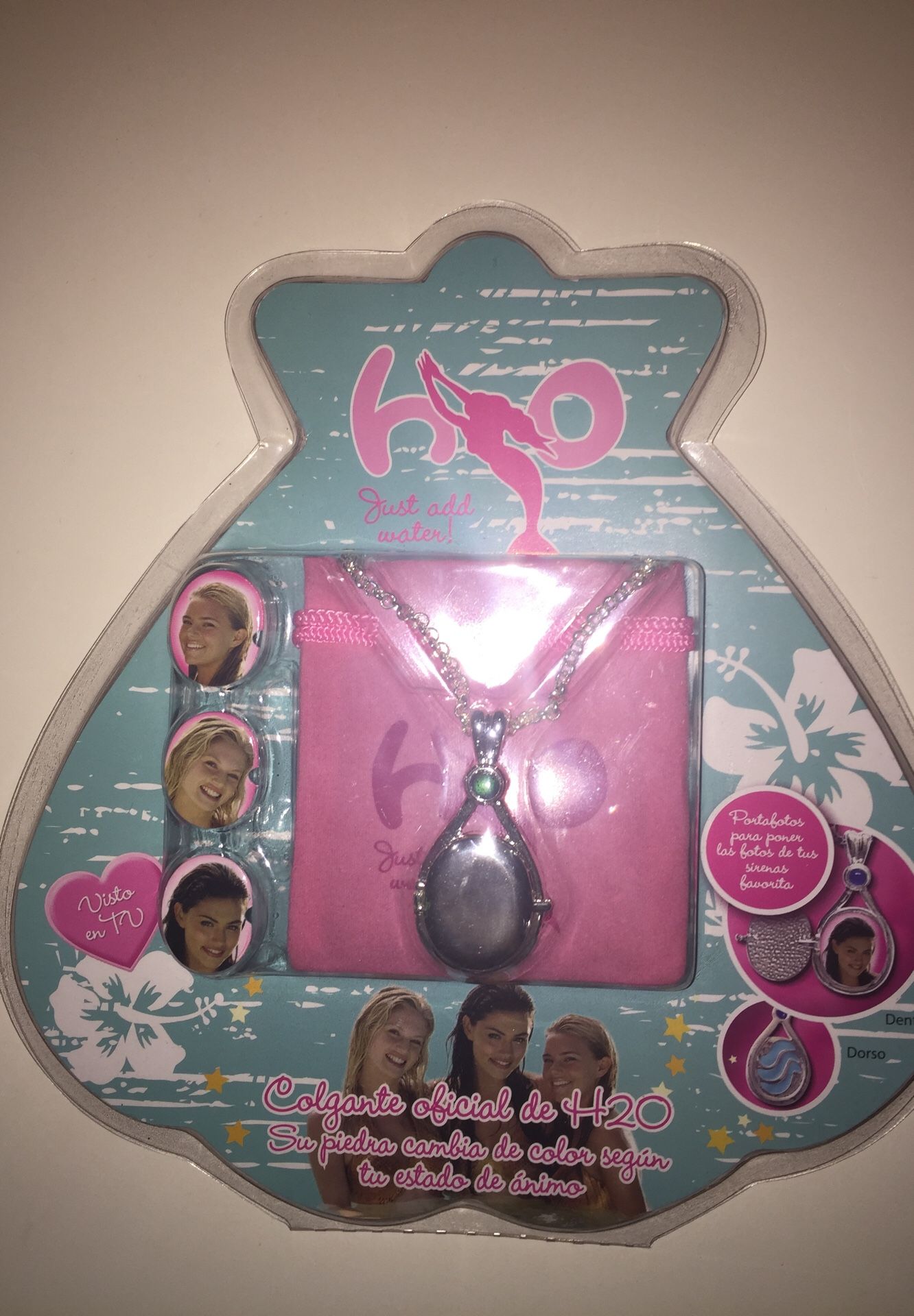 H2O just add water locket necklace pendant new in package for Sale in Indian Trail, NC - OfferUp