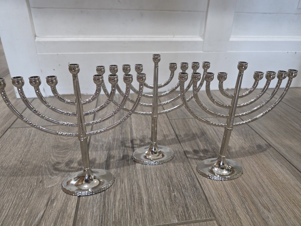 NEW Silver Metal Menorahs for Sale in Las Vegas, NV - OfferUp