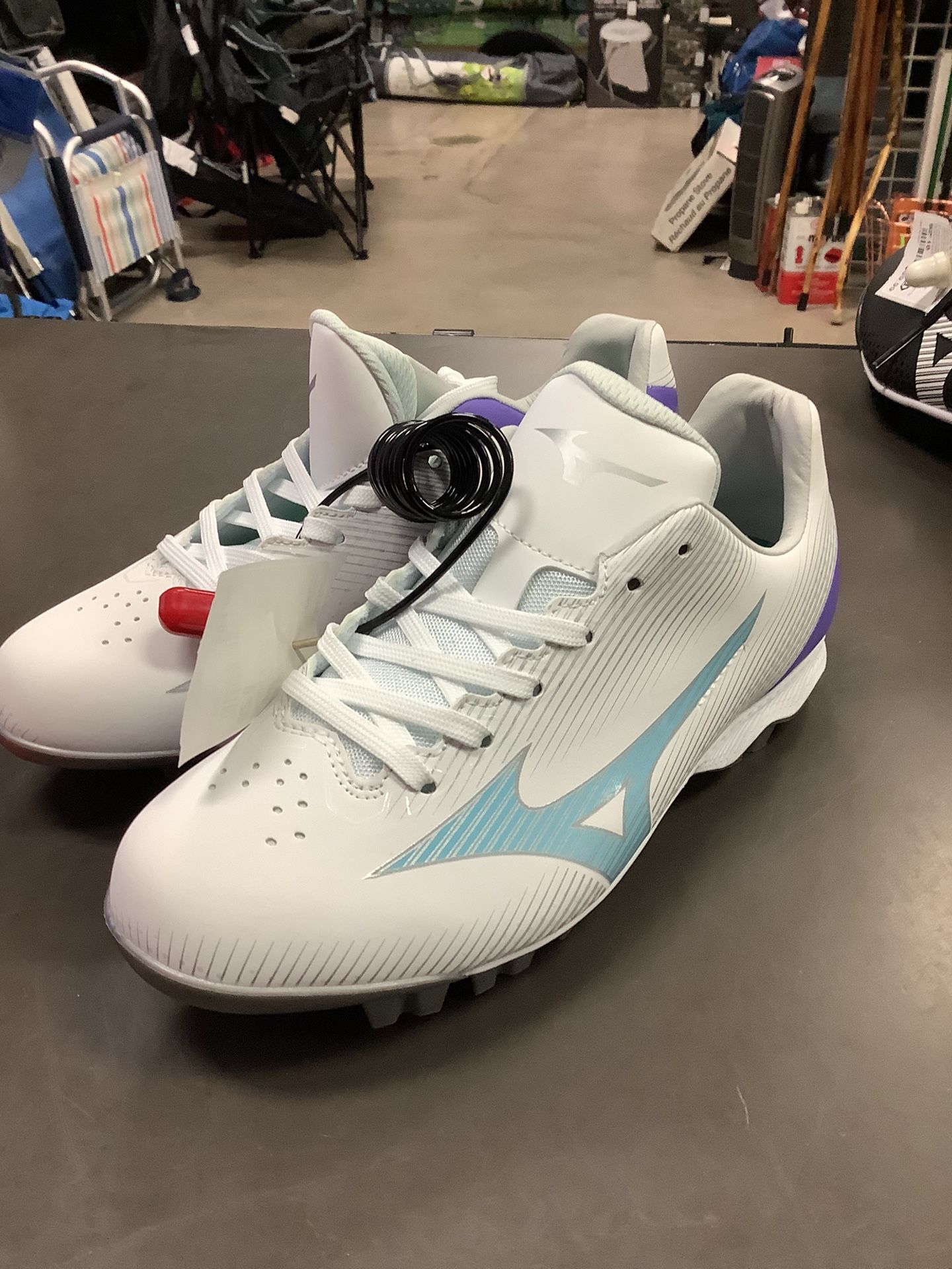 Mizuno Finch Cleats