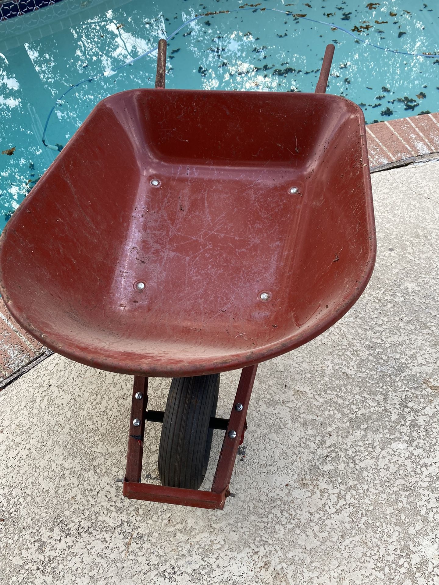Big Wheelbarrow for Sale in Arlington, TX - OfferUp