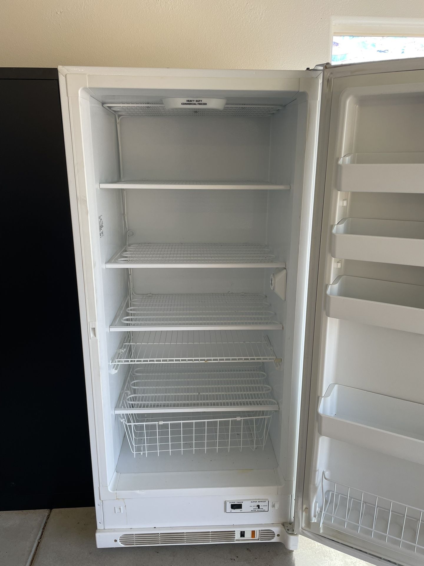 Imperial Heavy Duty Commercial Freezer for Sale in Joshua Tree, CA ...