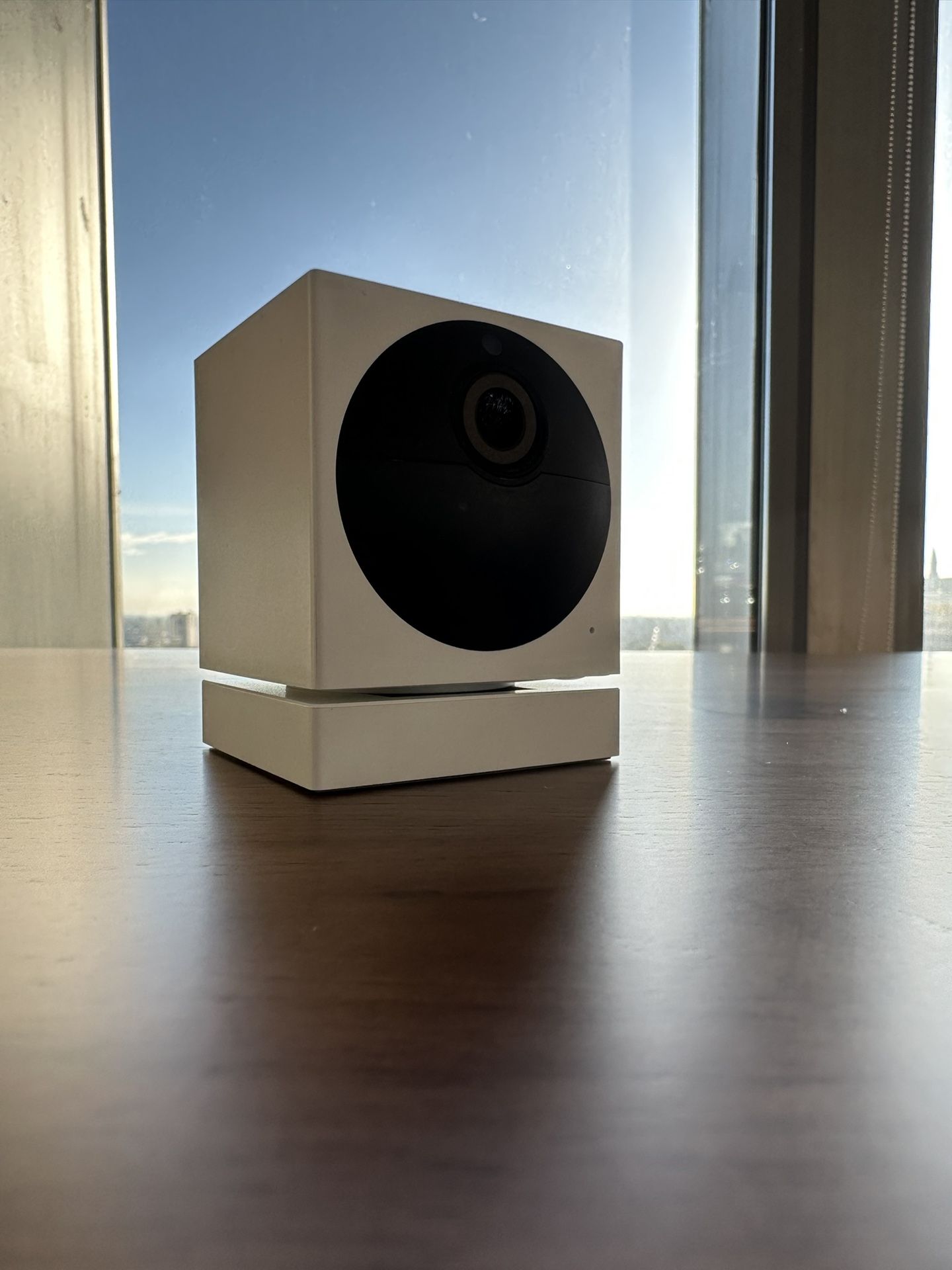 Wireless Wyze Outdoor Cam System (Base Station and 1 Cam), 1080p HD ...