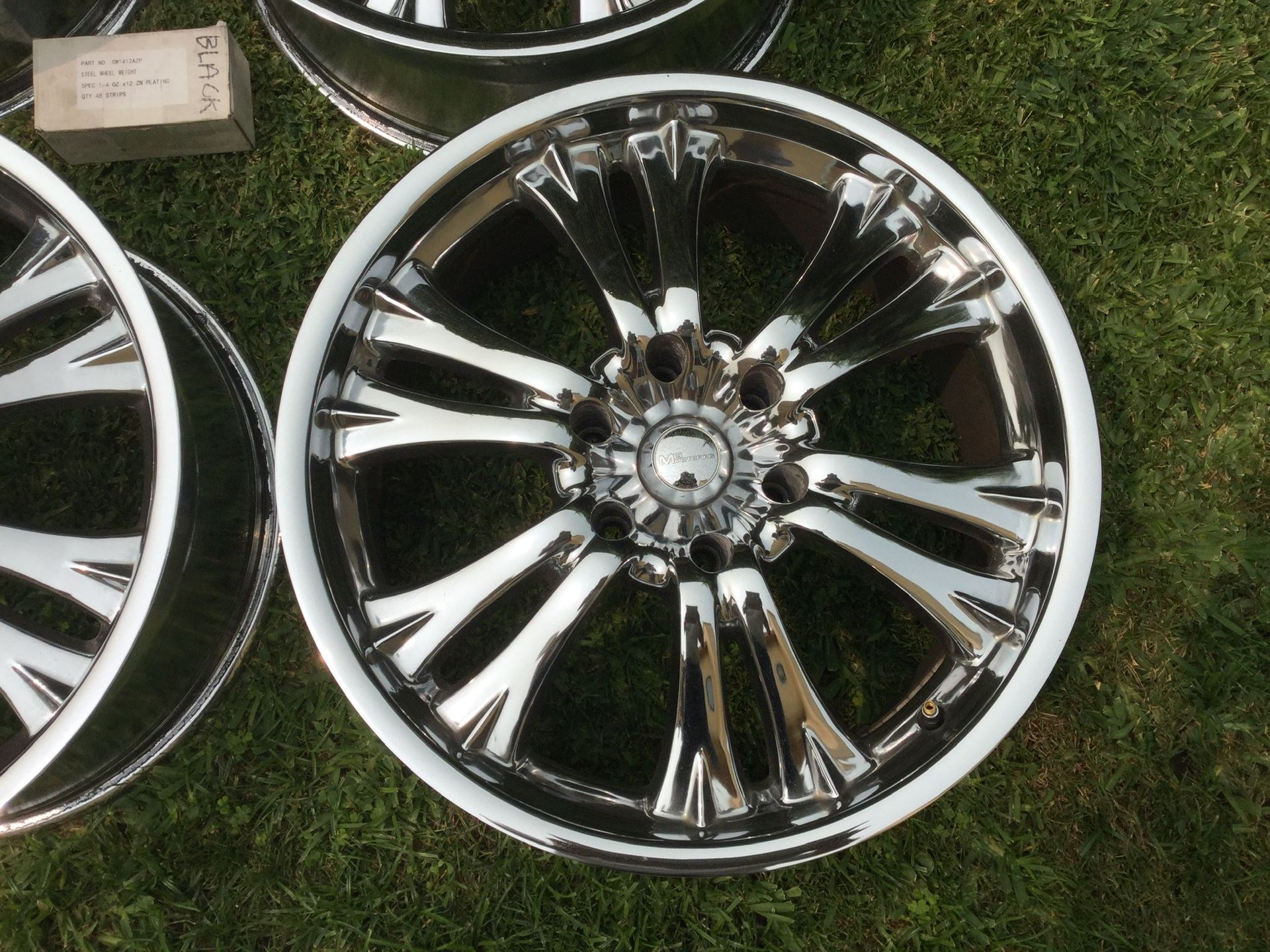 Chrome Rims -20” x 8.5 with 6 x 5.5 lug nut pattern fits SUV and Light ...