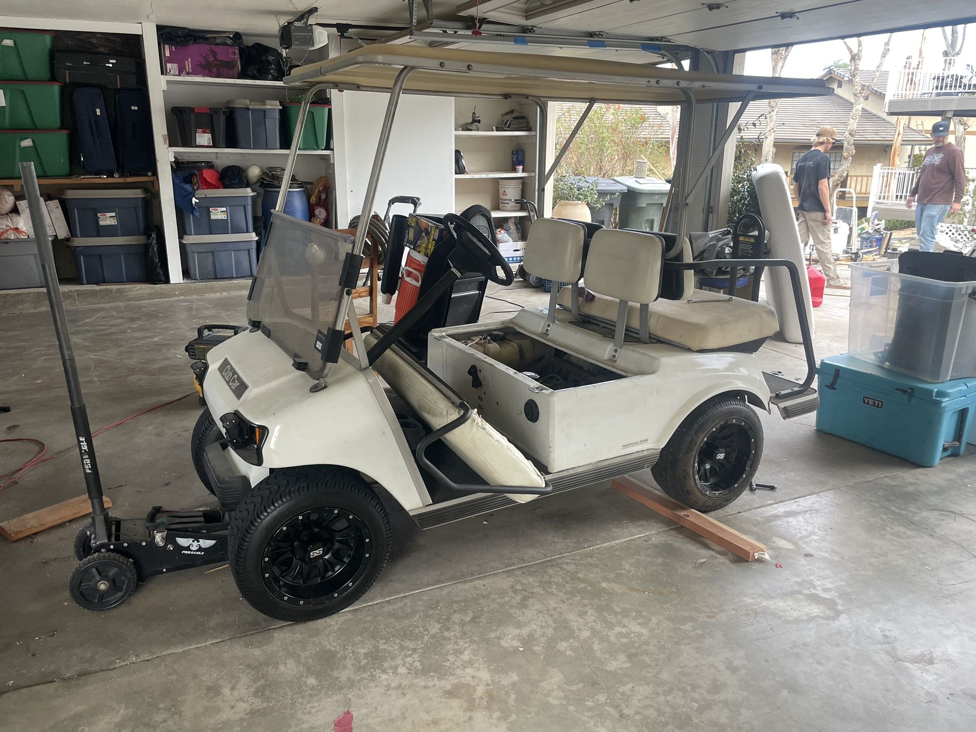 Gas Club Car Golf Cart for Sale in Menifee, CA - OfferUp