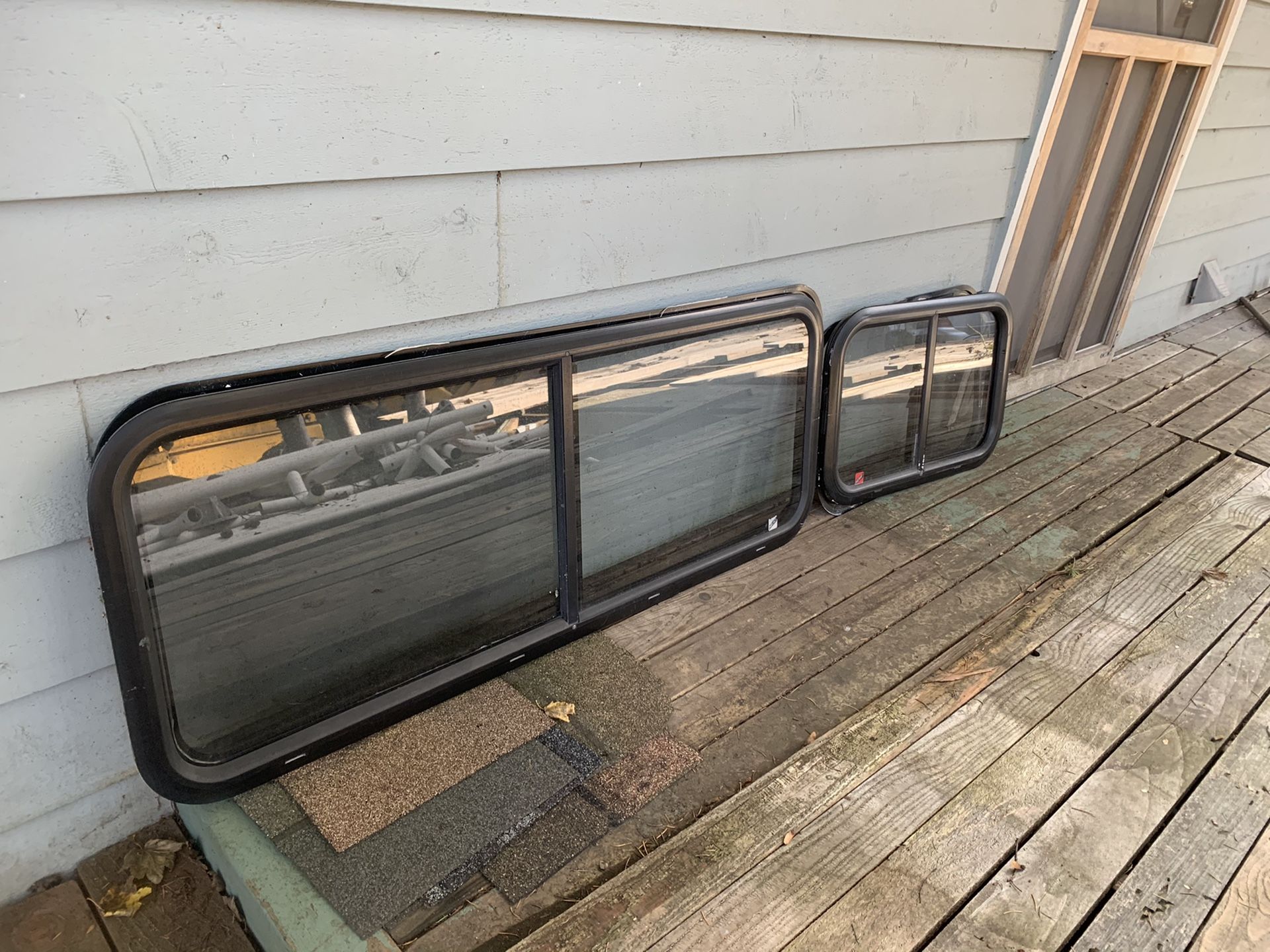 HEHR RV Windows for Sale in Kent, WA - OfferUp