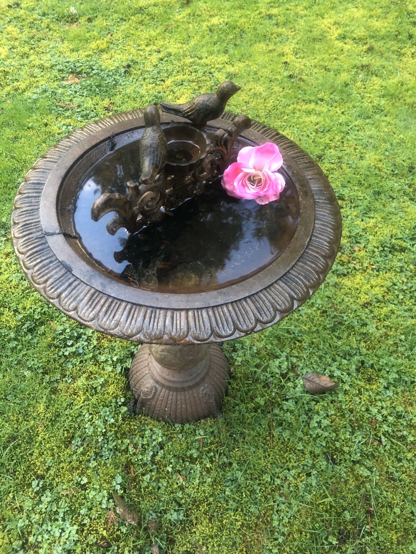 Rustic Bird Bath for Sale in Redmond, WA - OfferUp