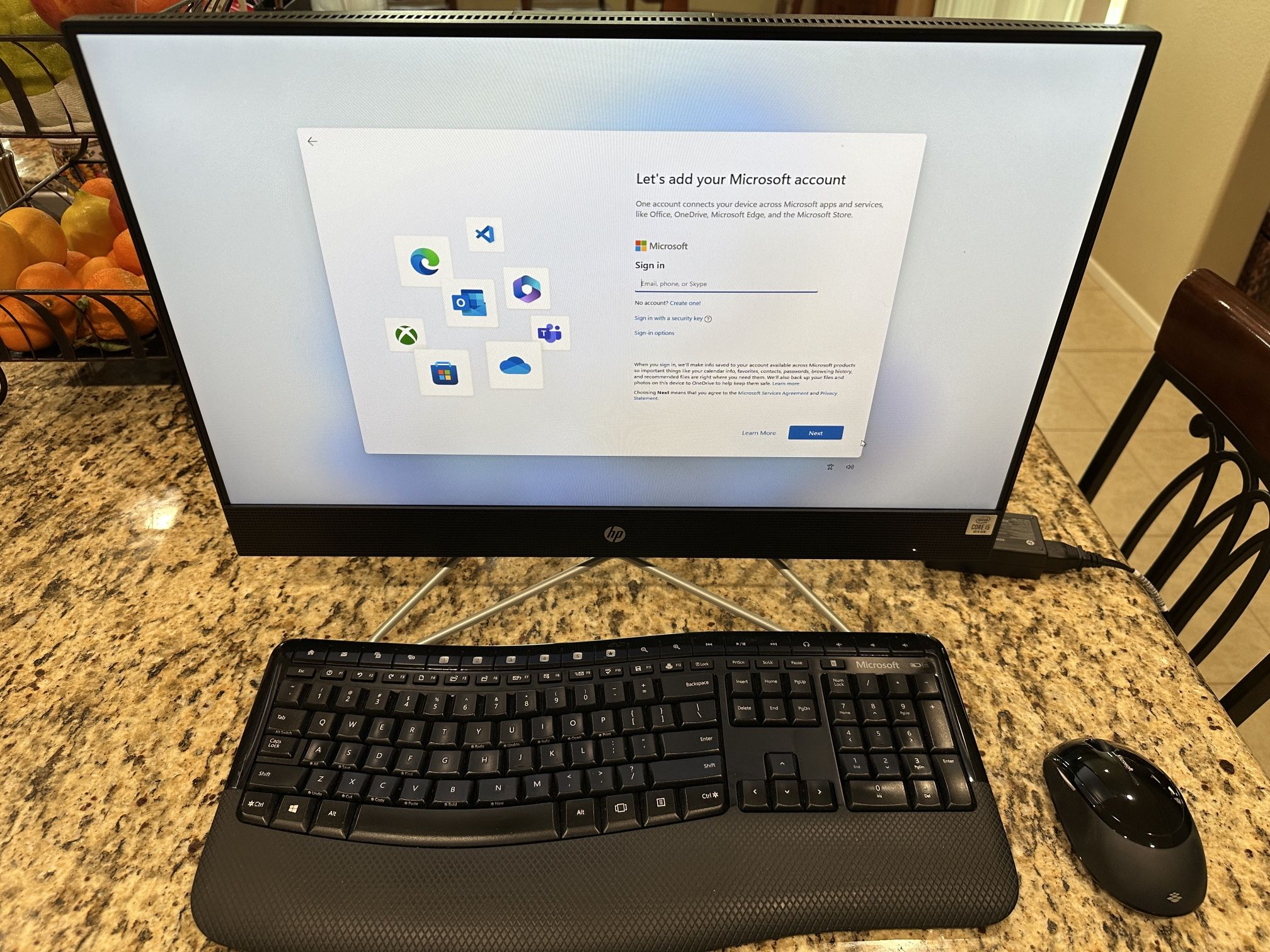 HP Computer - Intel i5 - 24” Monitor for Sale in Palmdale, CA - OfferUp