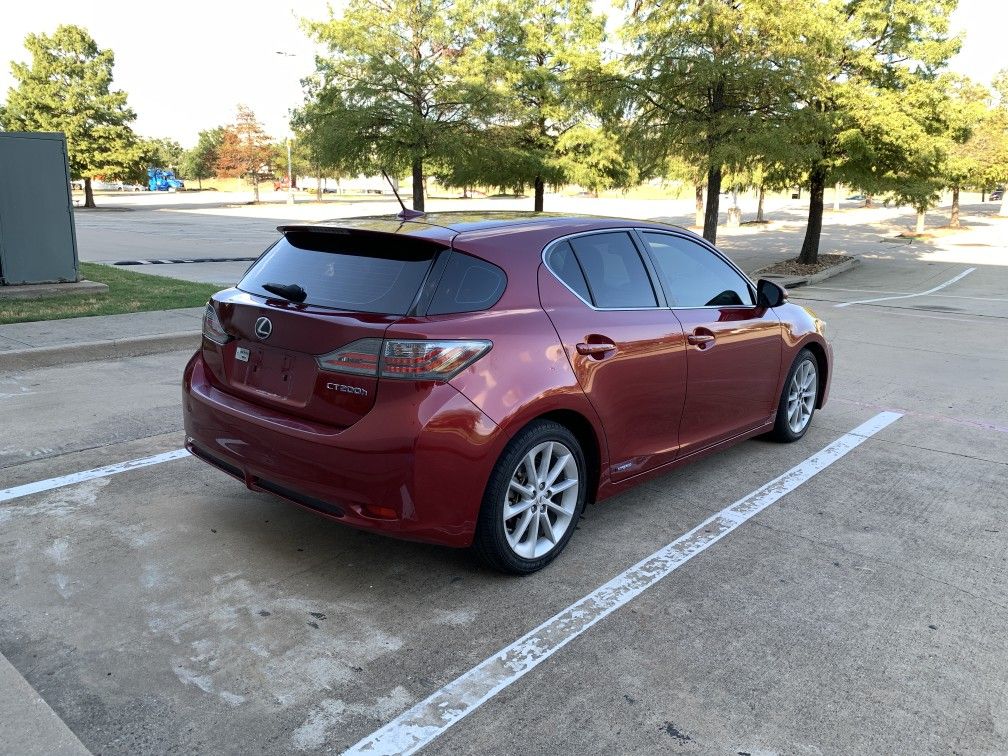 2011 Lexus CT 200h for Sale in Dallas, TX - OfferUp