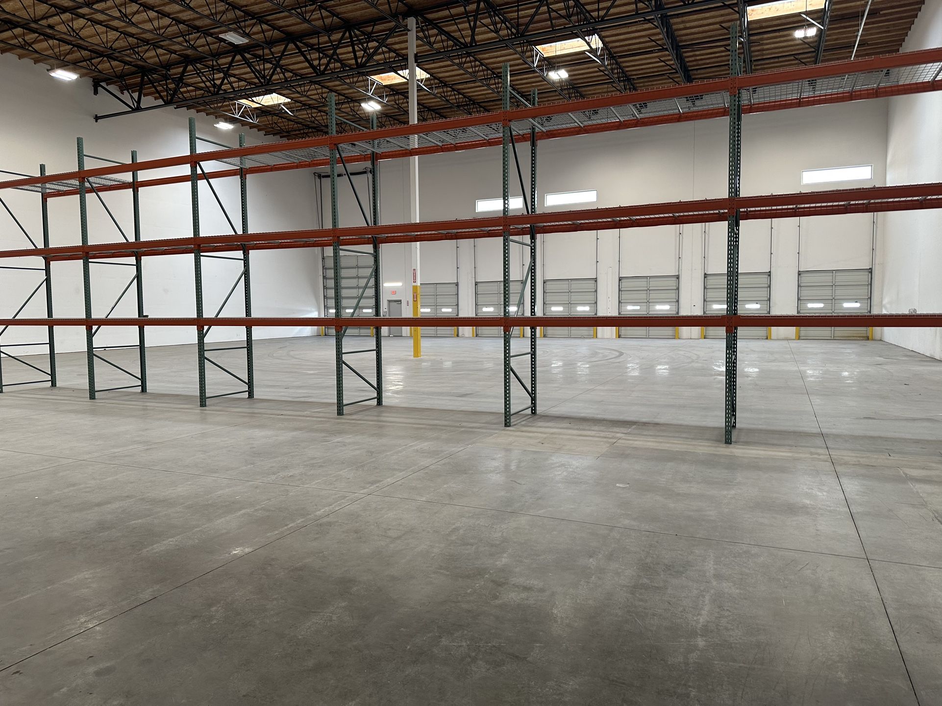 Warehouse Racking - Uprights, Beams, and Wire Deck for Sale in Vista ...