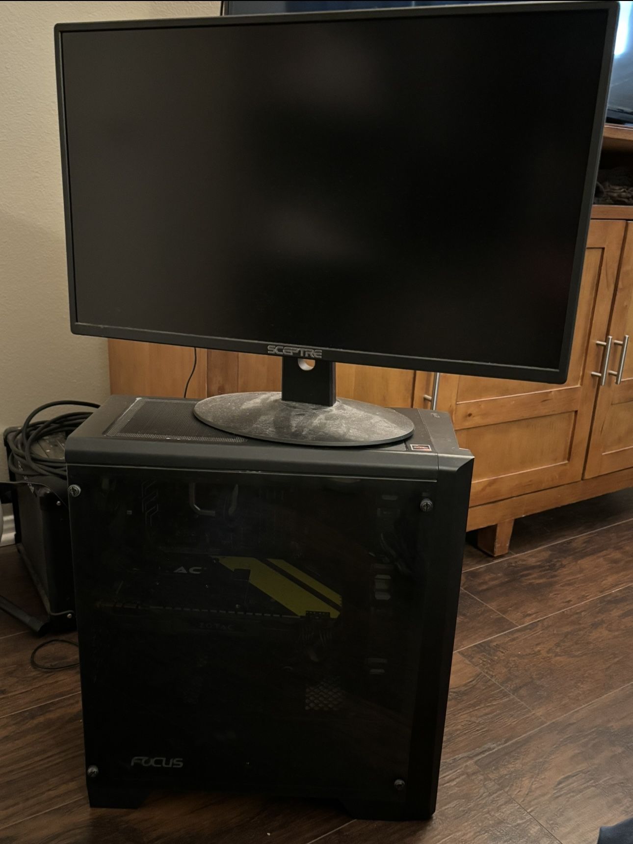 Cheap Gaming Pc w/ Monitor for Sale in Temecula, CA - OfferUp