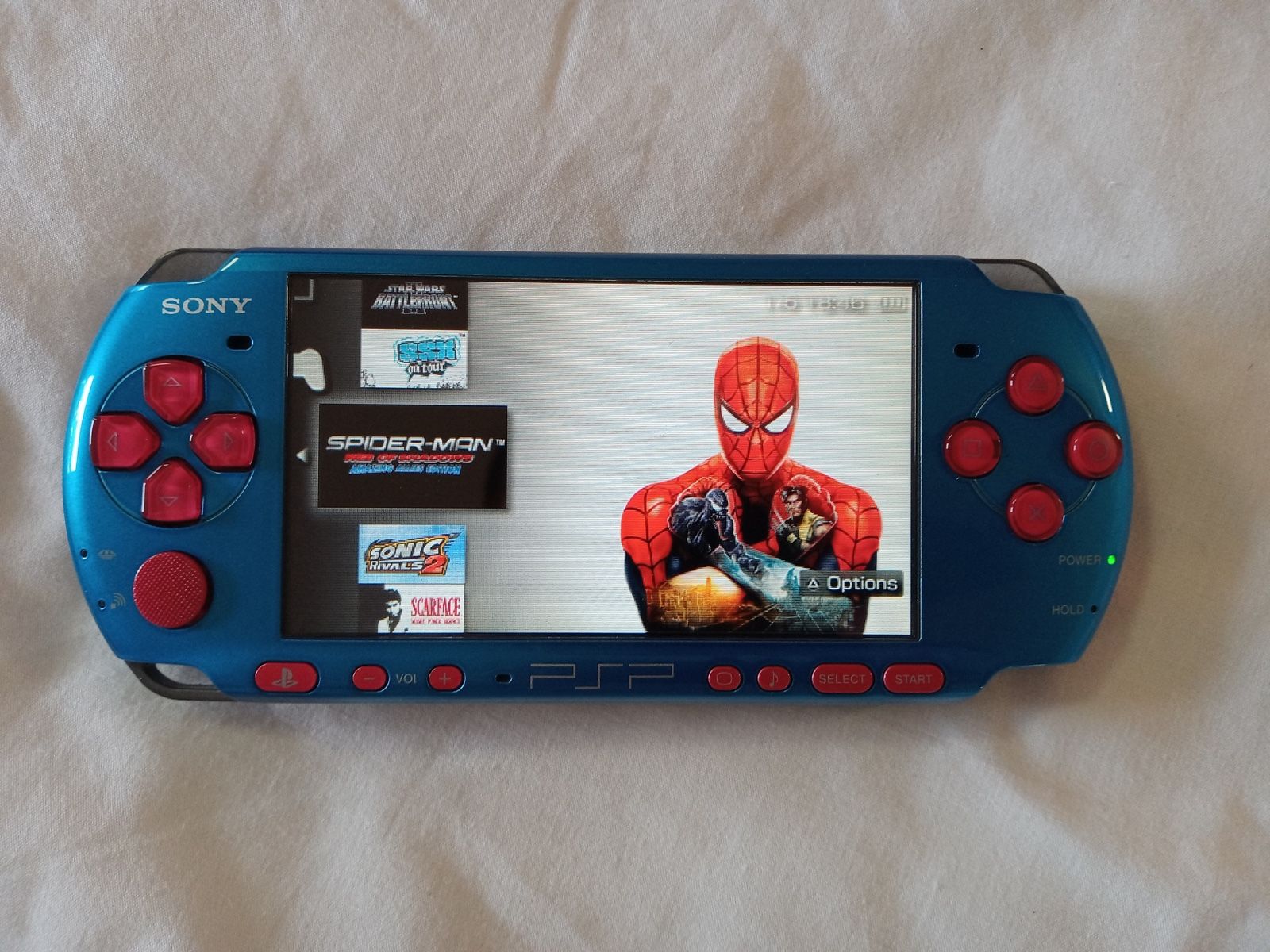 LIKE NEW !!! SPIDER-MAN * 3001 * - SLIM - PSP WITH 5,000 GAMES for Sale ...