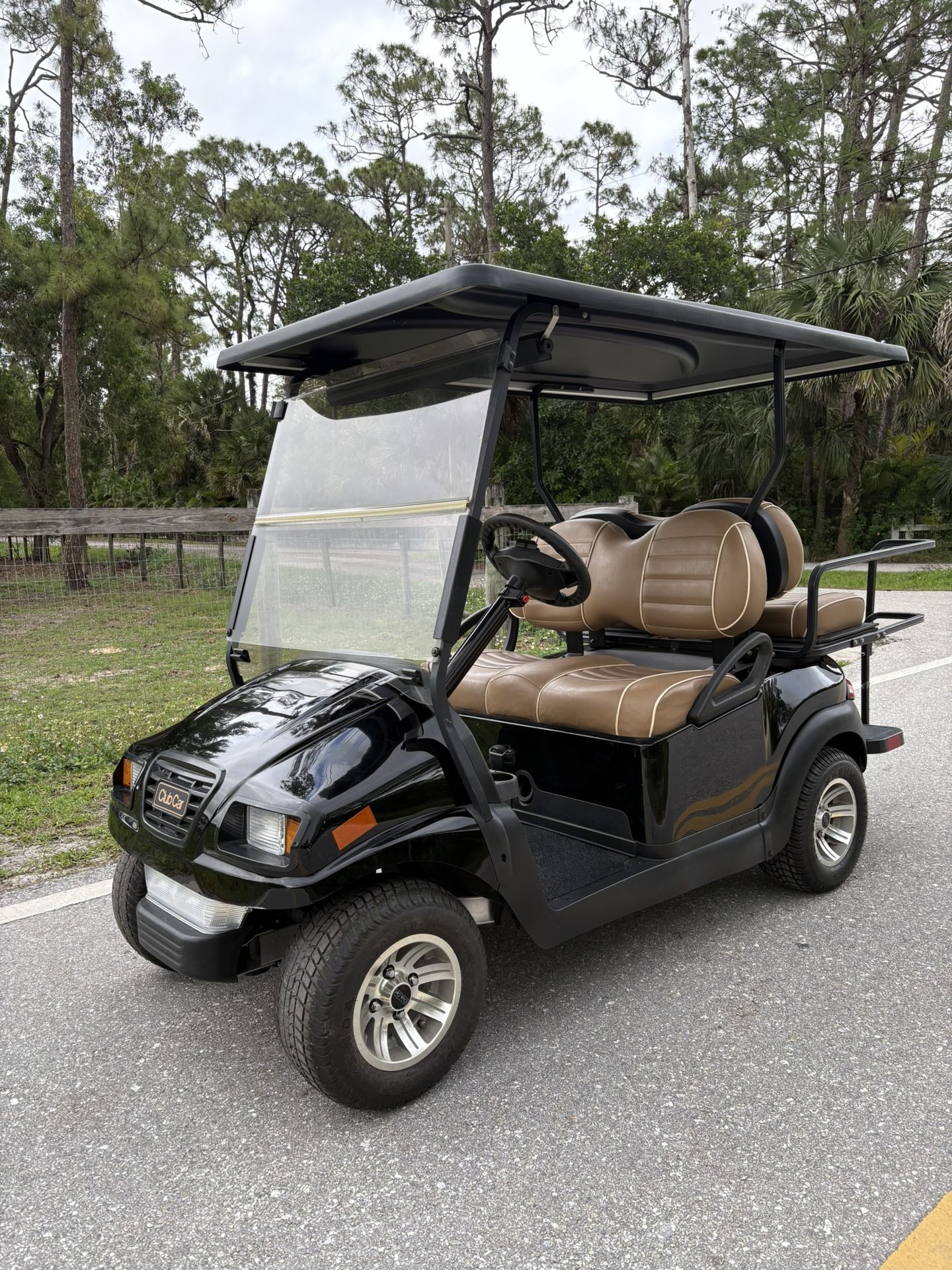 CLUB CAR PRECEDENT PHANTOM GOLF CART for Sale in Wellington, FL - OfferUp