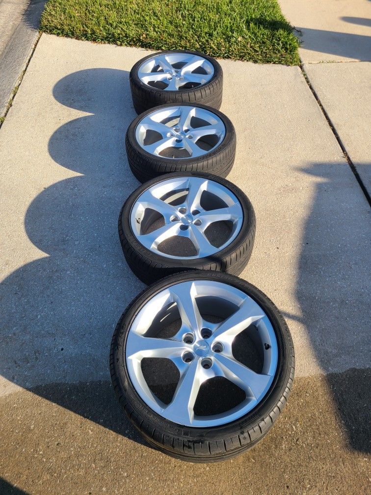 Camaro Wheels & Tires for Sale in Kissimmee, FL - OfferUp
