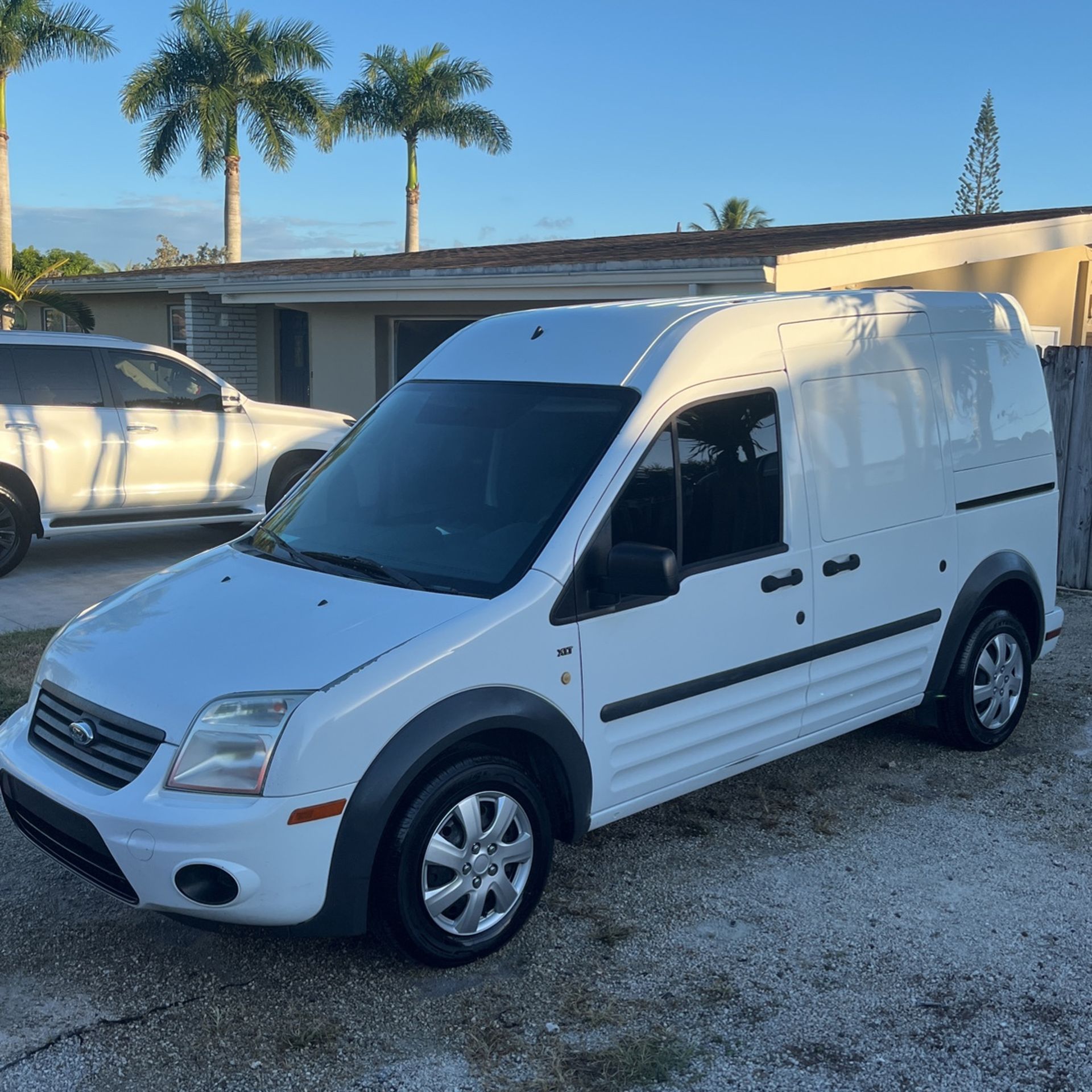 2013 Ford transit connect XLT for Sale in Homestead, FL - OfferUp