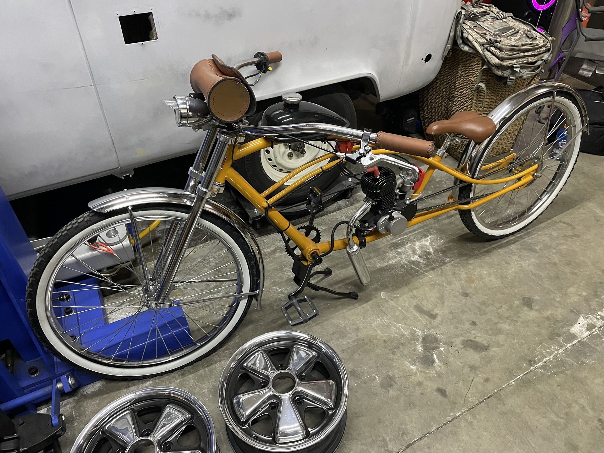 Stretch Cruiser Motor Bike for Sale in Wilmington, CA - OfferUp