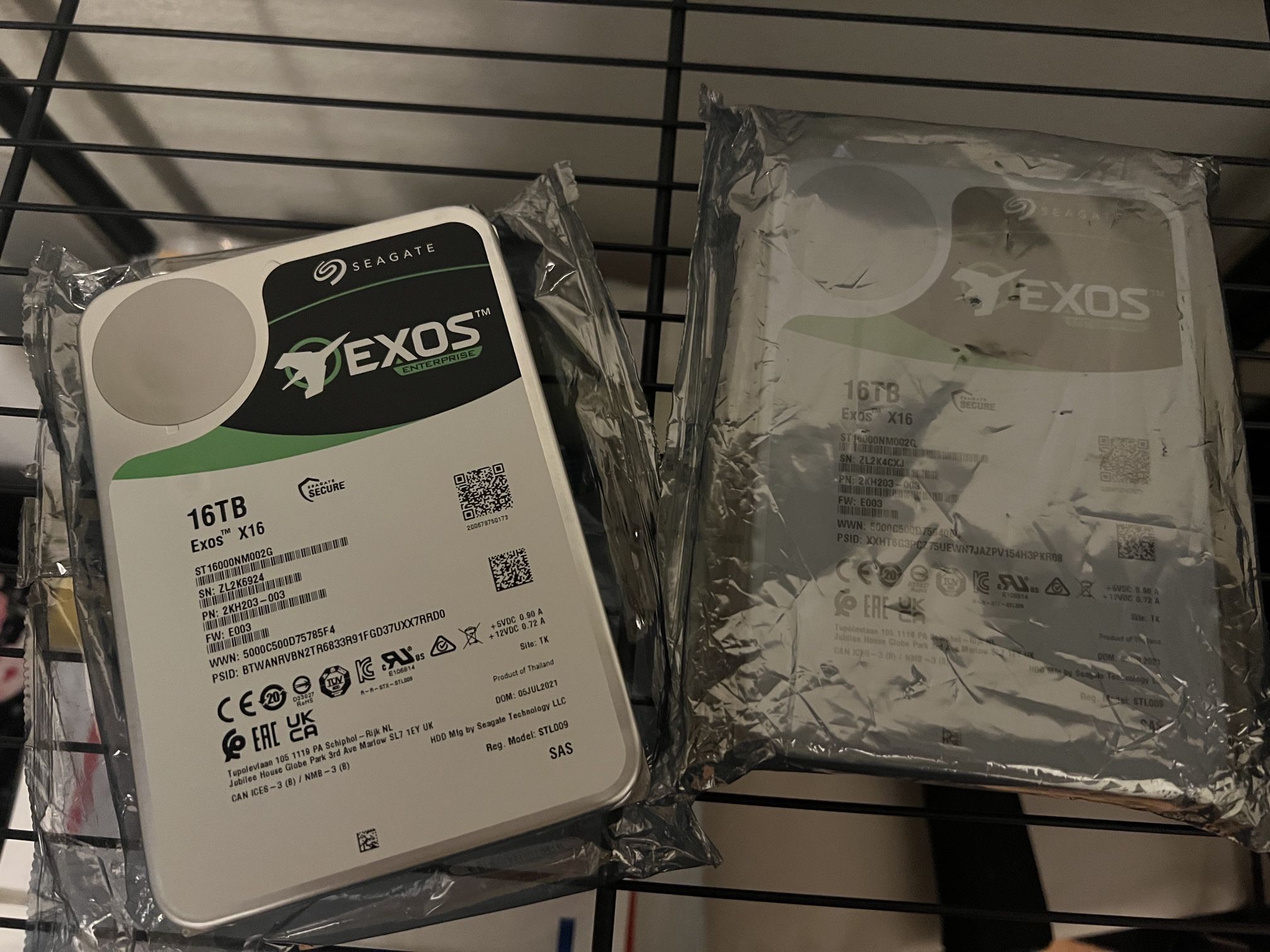Seagate Exos X16 16TB Enterprise HDD SAS Internal Hard Drive ...