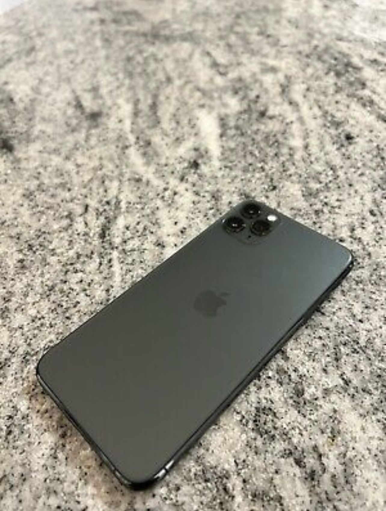 iPhone 11 Pro Max for Sale in Kissimmee, FL - OfferUp