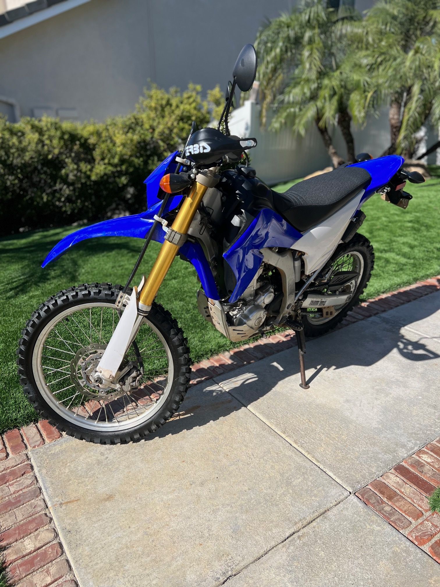 2020 Yamaha WR250R for Sale in Newport Beach, CA - OfferUp