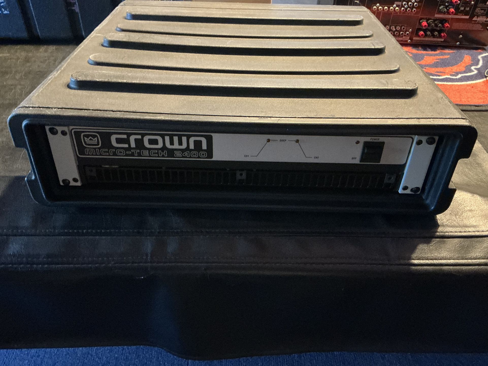 Crown Micro-Tech 2400 In SKB Case. for Sale in Victorville, CA - OfferUp