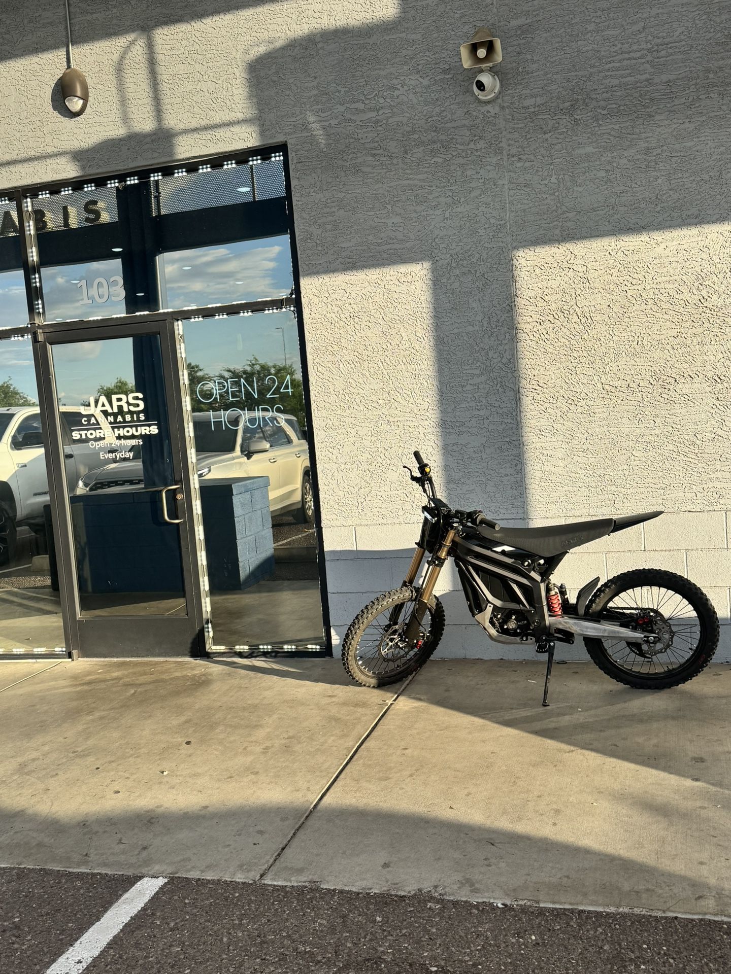 Altis Sigma 98v E-bike/Surron for Sale in Peoria, AZ - OfferUp