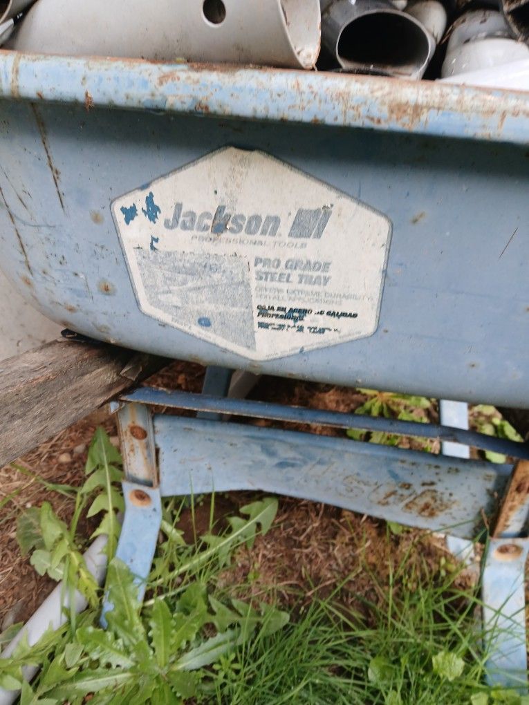 Heavy Duty Jackson Wheelbarrow for Sale in Bonney Lake, WA - OfferUp