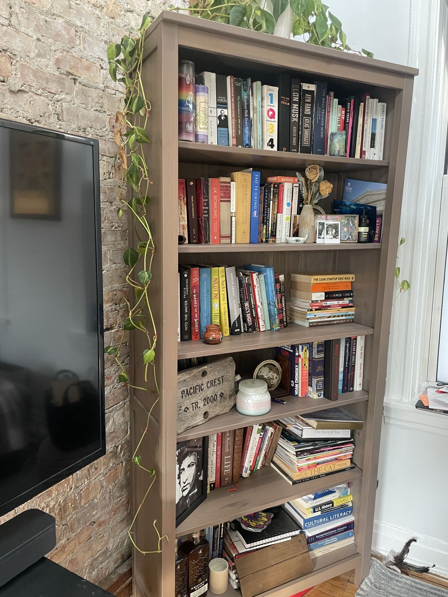 IKEA HEMNES Bookcase FREE!!! for Sale in Chicago, IL - OfferUp
