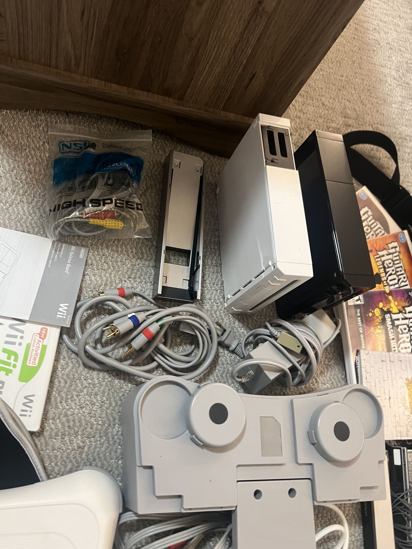 2 Wii Consoles And Base for Sale in Hillsboro, OR - OfferUp
